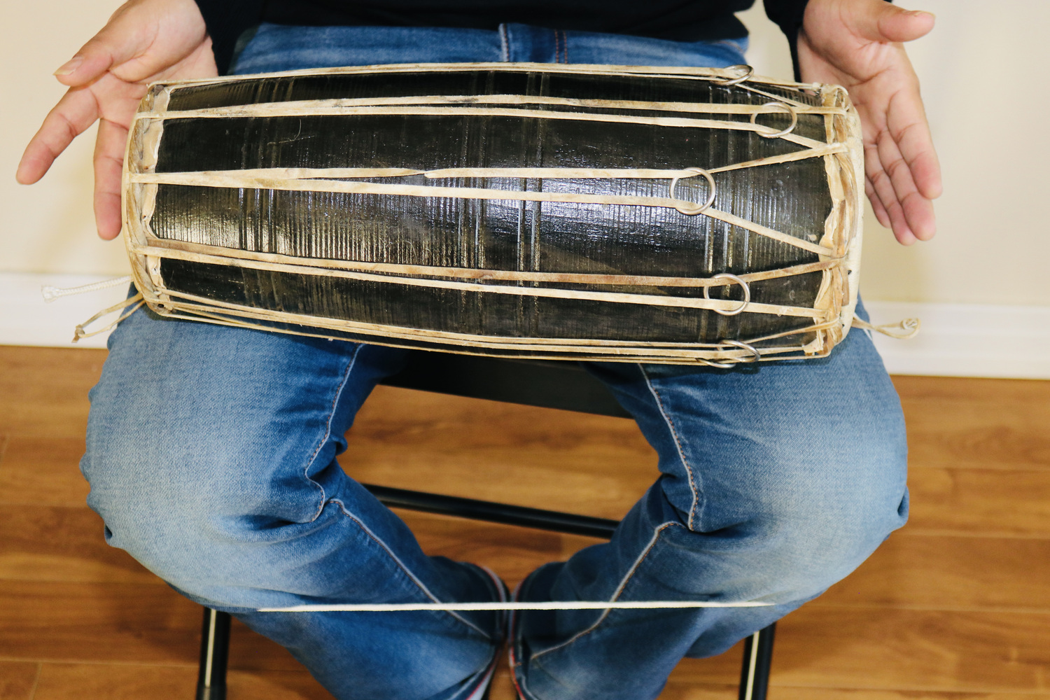 How to Play Madal? – nepaleseheritage.ca